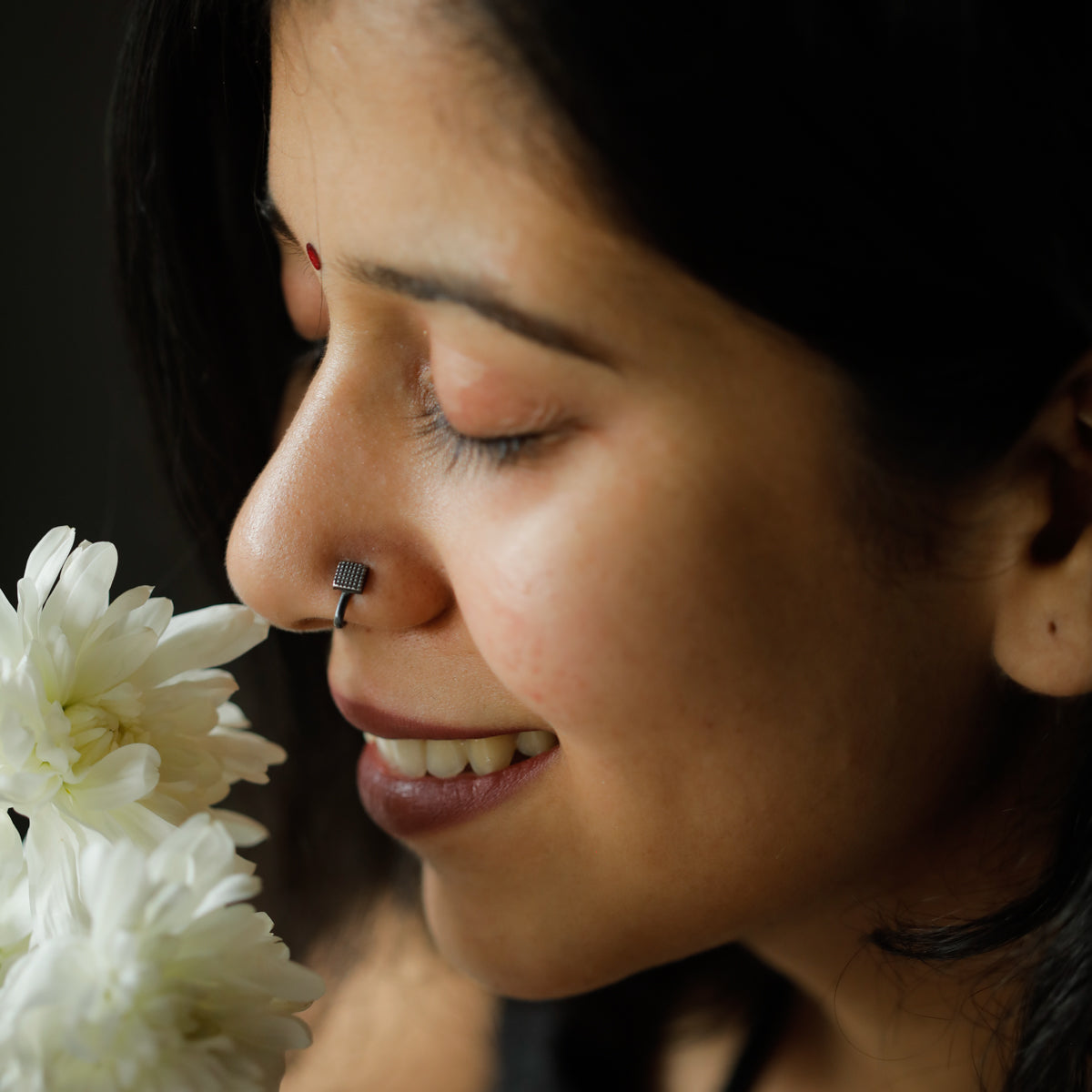 Silver Square Dotted Nose Pin (Clip-On)